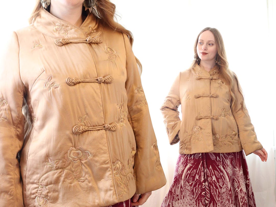 Vintage Pale Gold Silk Chinese Style Frog Clasp Embroidered Puffy ...