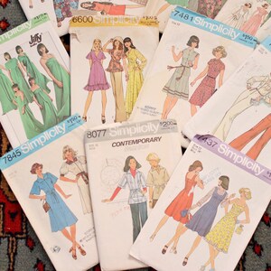 Vintage 1970s Vintage Simplicity Sewing Patten 11 Piece LOT Retro ...
