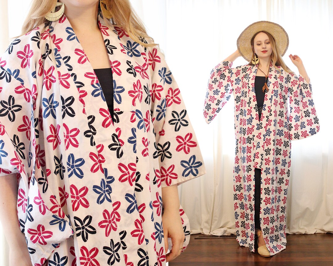 Vintage White Cotton Japanese Yukata Full Length Kimono Robe Pinwheels ...