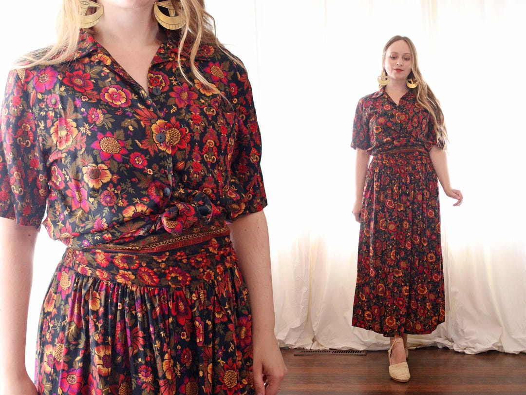 Vintage 1990s Bohemian Floral Scarf Print Short Sleeve Blouse and High ...