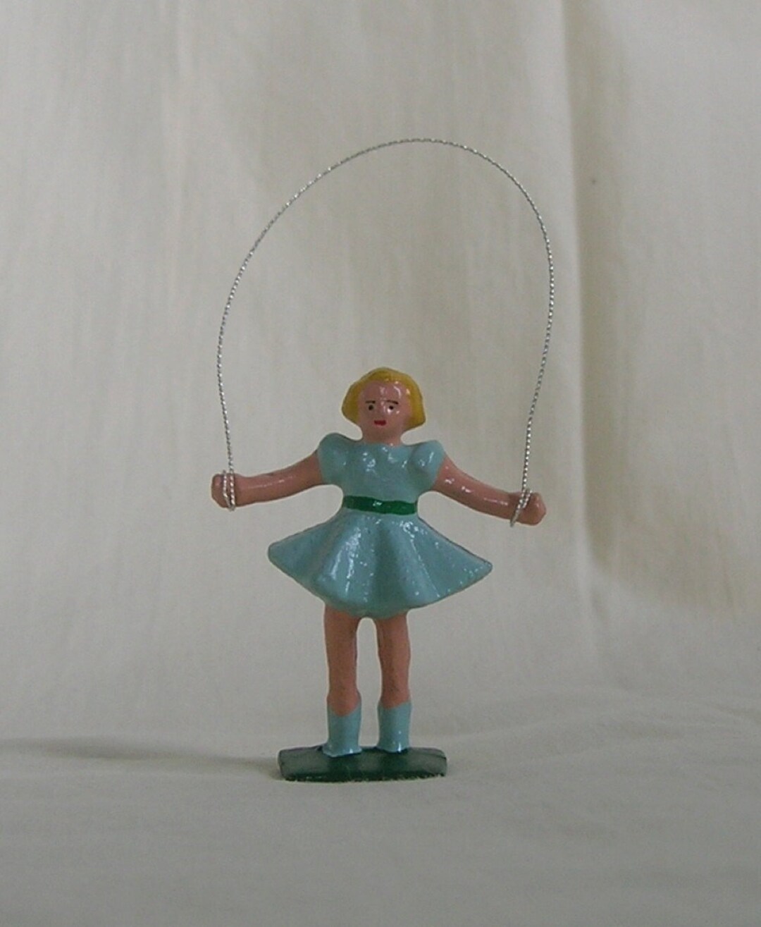 Little Girl Jumping Rope wire Jumprope, Collectible Figurine, Model ...