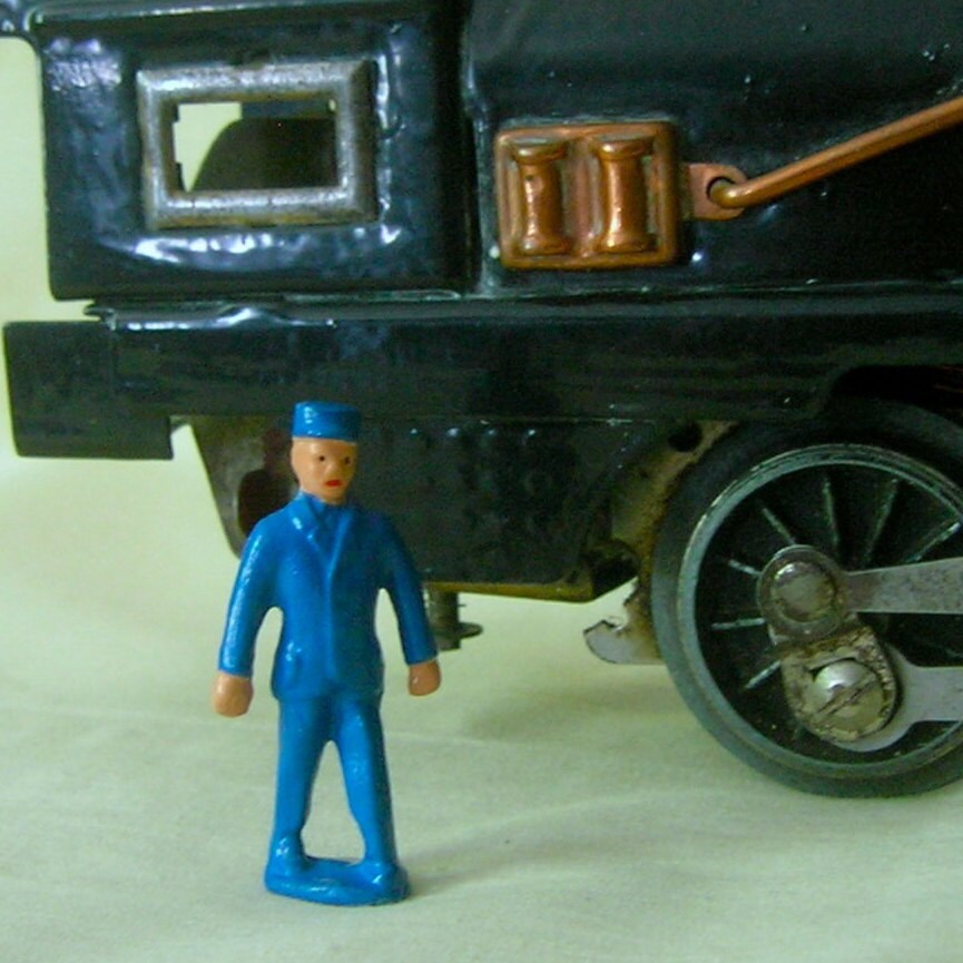 Train Conductor Walking, Collectible Figurine, 38mm O Scale Model Train ...