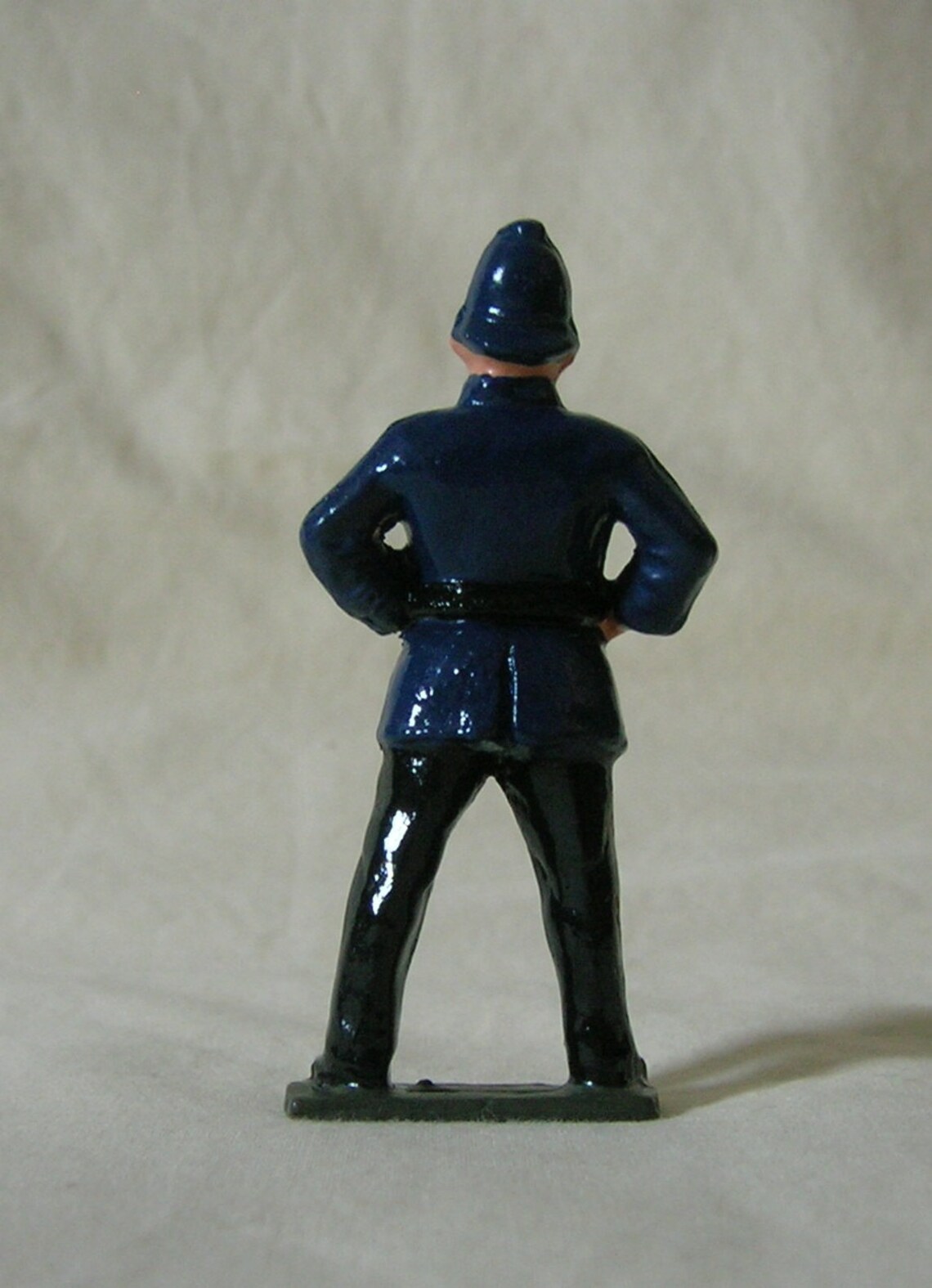 English Bobby, British Police Officer, 2-3/4" Tin Figure, G Scale Model ...
