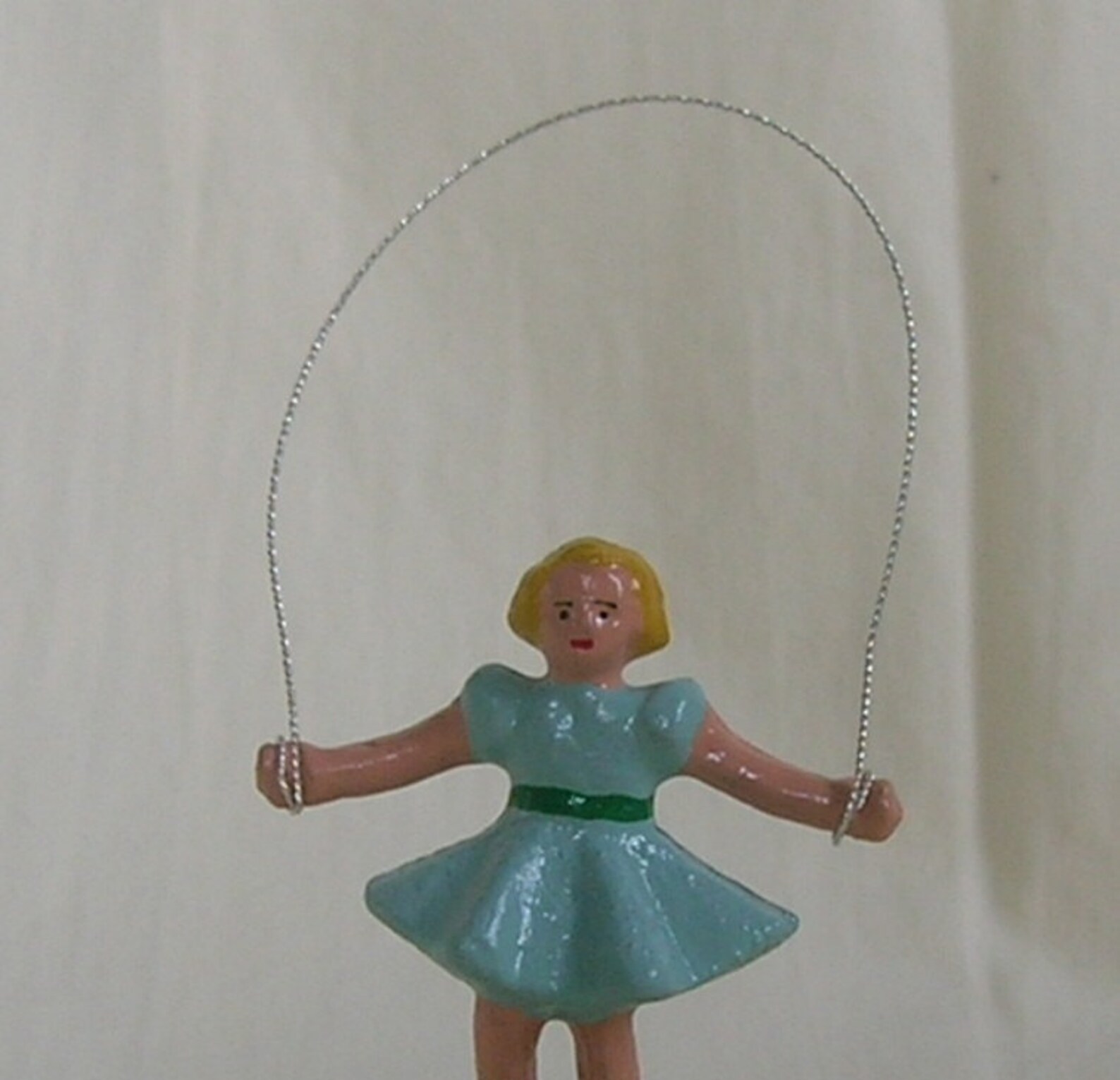 Little Girl Jumping Rope wire Jumprope, Collectible Figurine, Model ...