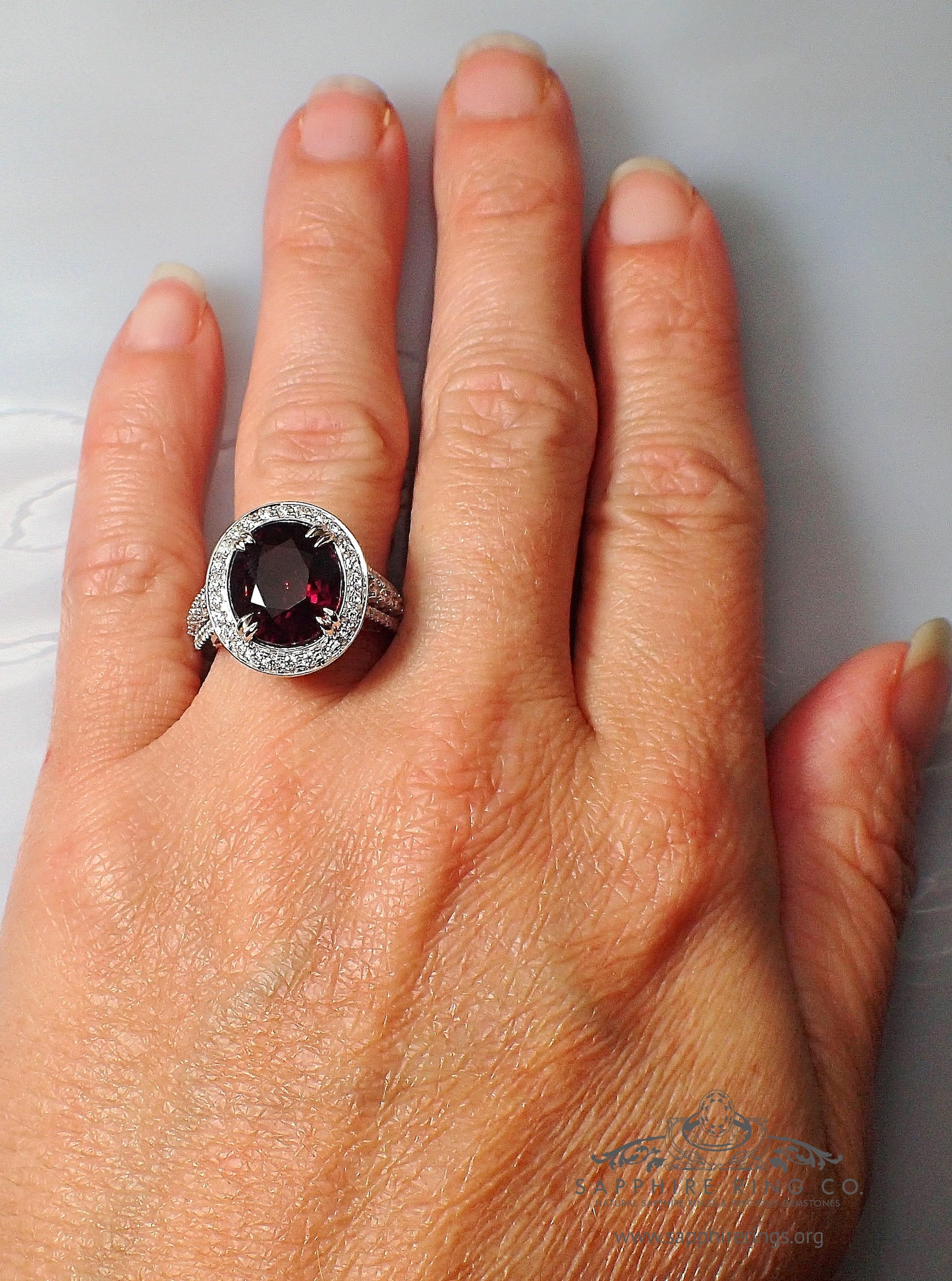 Deep Red Tourmaline & Diamond Ring-18kt 5.17 Ct Oval Cut-natural ...