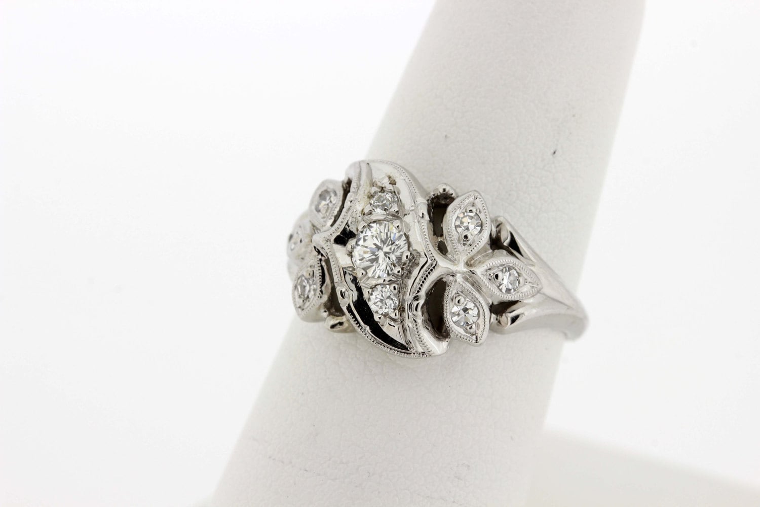 14K Diamond Swirl Ring - Etsy