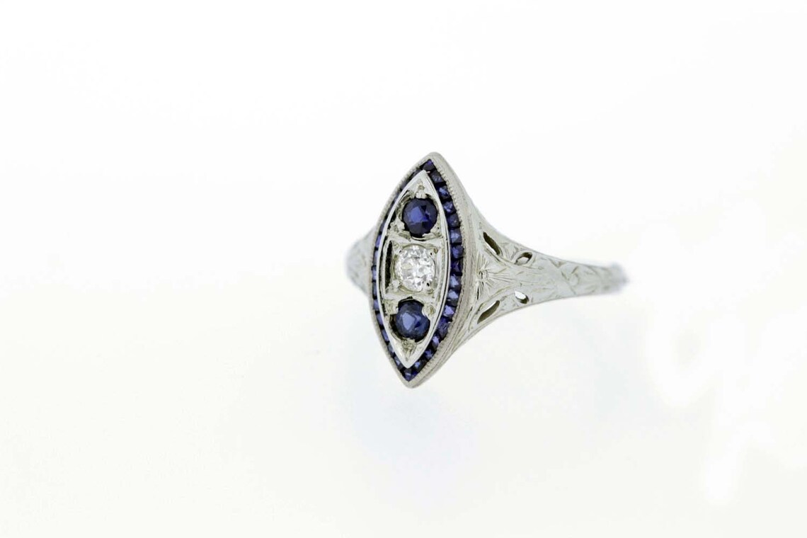 18K Gold Almond Shaped Ring With Sapphires and Diamonds | Etsy