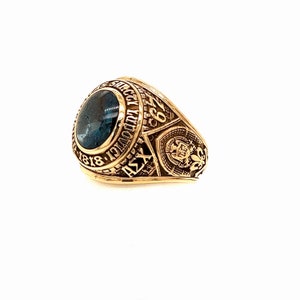 1967 10K Gold Class Ring With Blue Accent - Etsy