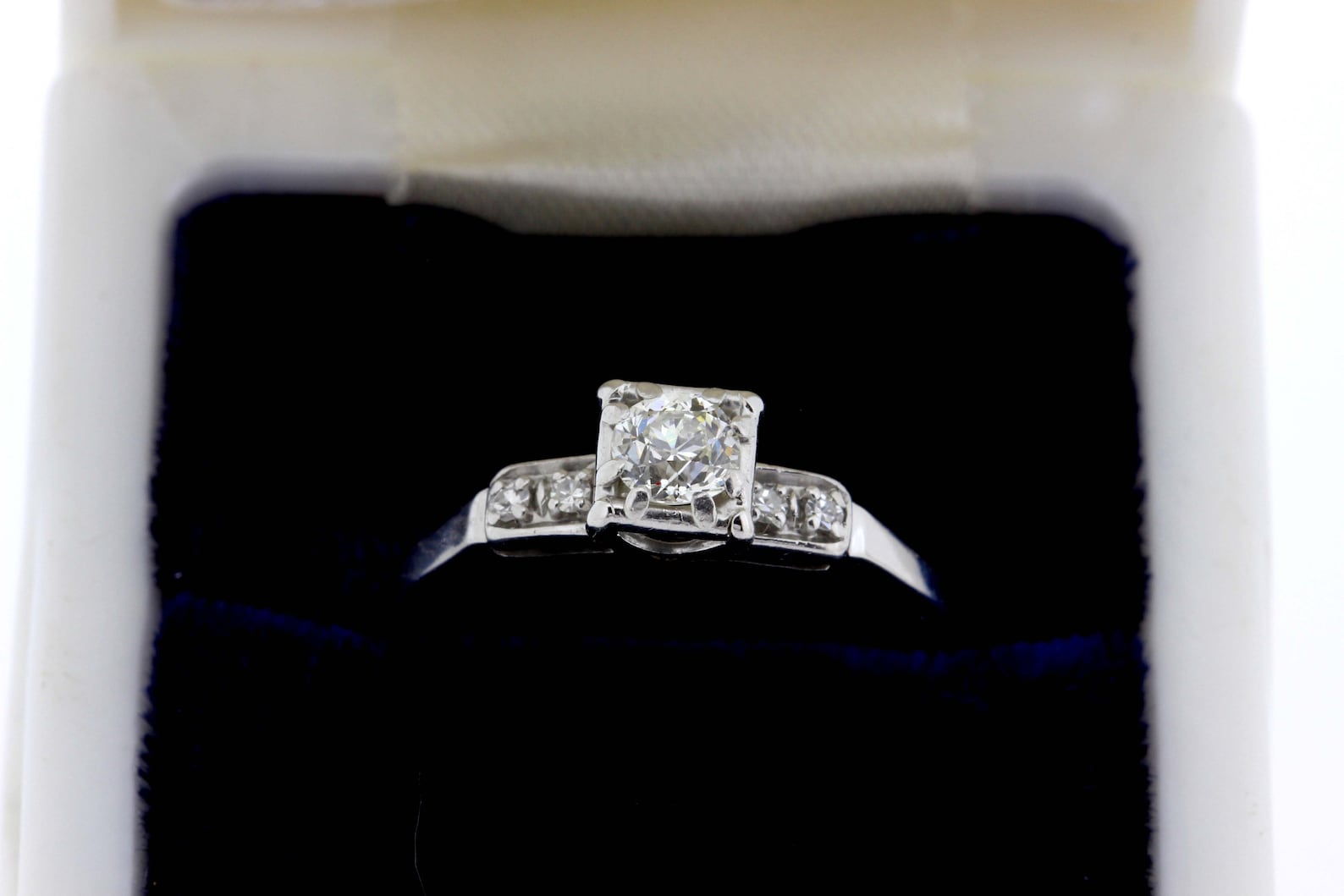 18K White Gold Diamond Engagement Ring Classic - Etsy