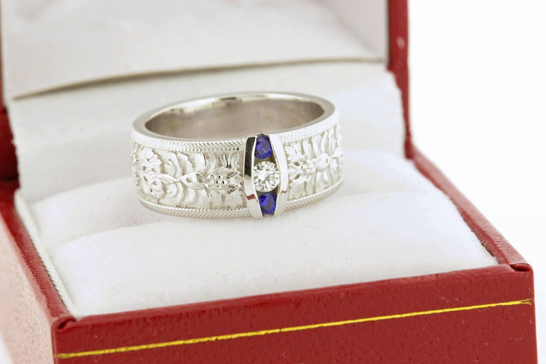 18K Gold Floral Pattern 8mm Wide Band With White Diamonds and Blue ...