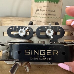 Antique Singer Buttonhole Attachment Sew Buttons Sewing Machine Parts ...