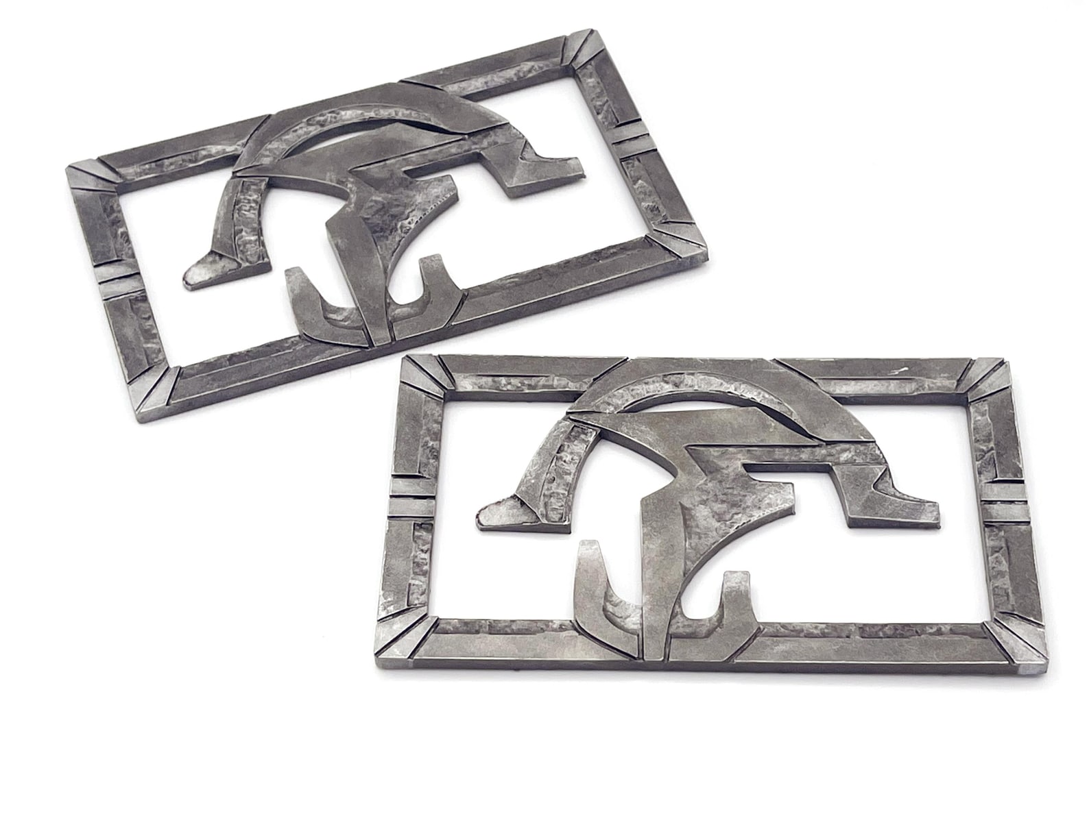Star Trek Klingon COMMAND CLOAK EMBLEMS Resin Prop Pins - Etsy
