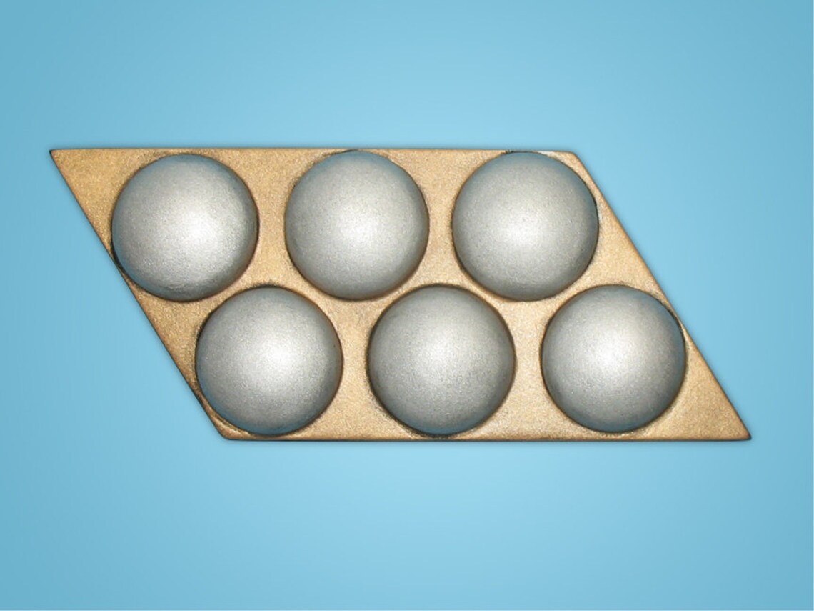 Star Trek Klingon Prop: CLASSIC KLINGON BUCKLE - Etsy