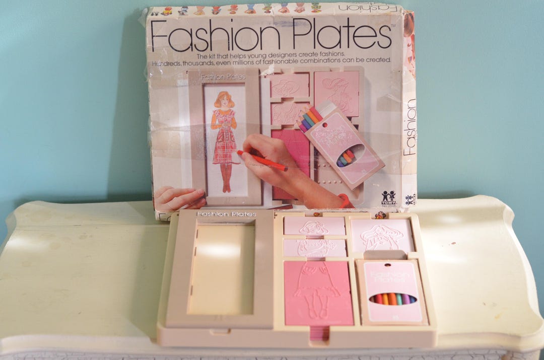 Vintage 1978 Tomy Fashion Plates Drawing Design Set Kit With 14 Plates ...