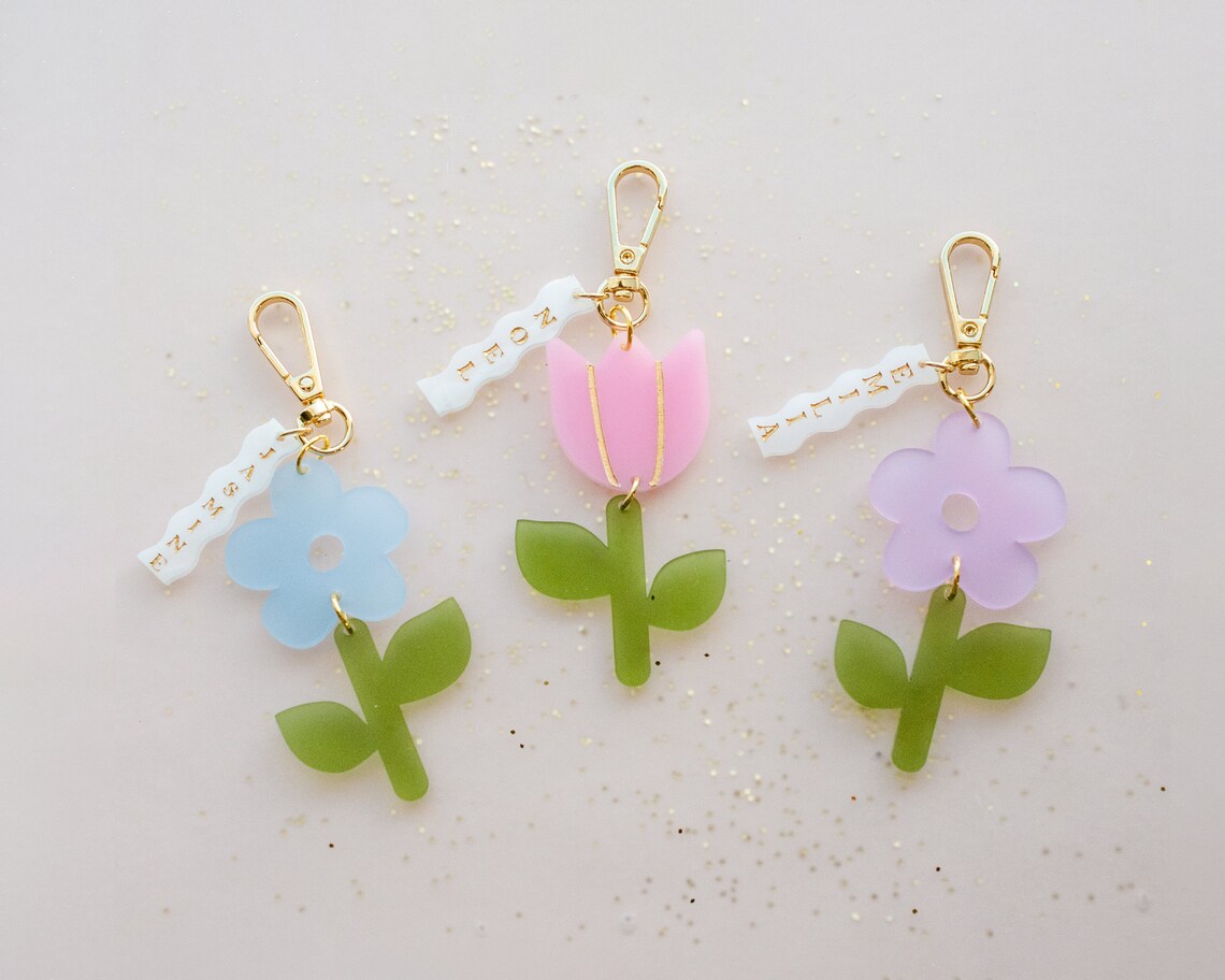 Personalized Flower Keychain, Custom Name Keychain, Easter Gift ...