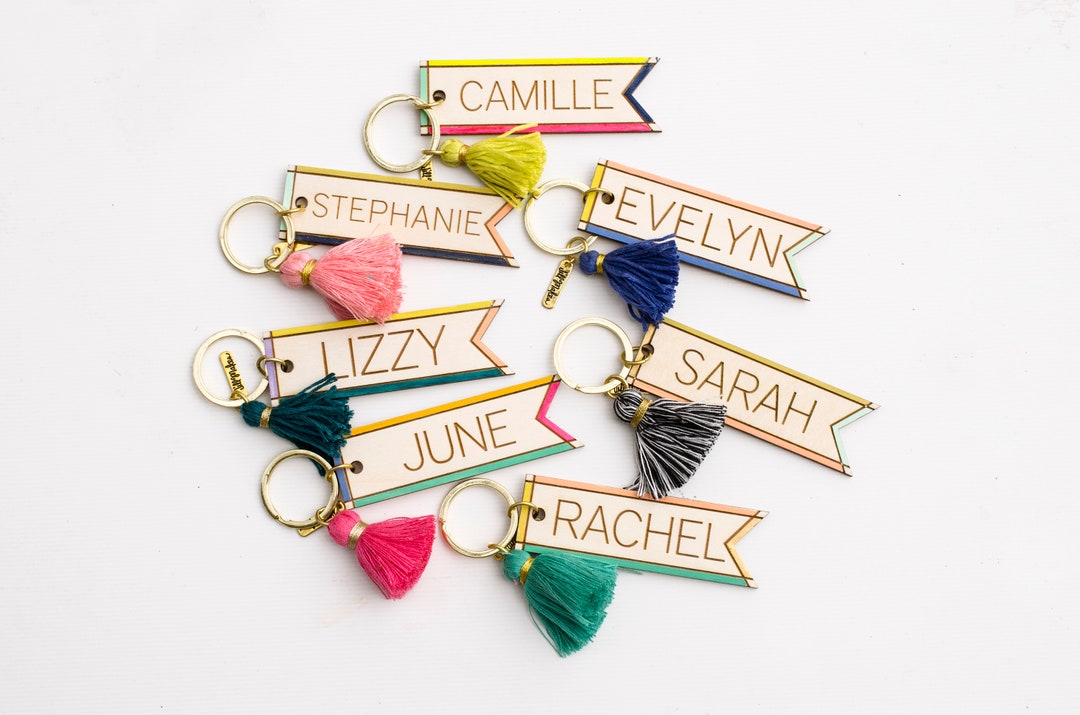 Personalized Handpainted Name Keychains Wood Keychain Gift - Etsy