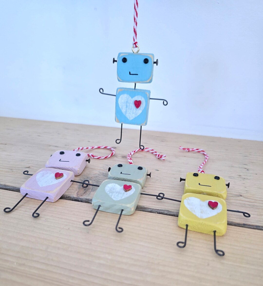 Robot Hanging Decoration Handmade Using Recycled Wood. Retro Robots ...