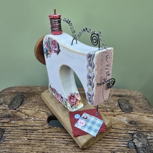 Wooden Sewing Machine Model. Miniature Sewing Machine Decoration. Love ...