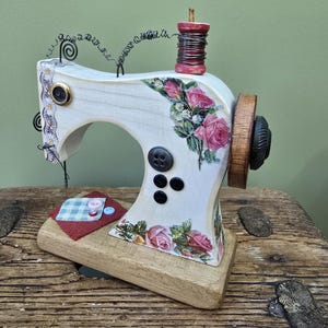 Wooden Sewing Machine Model. Miniature Sewing Machine Decoration. Love ...