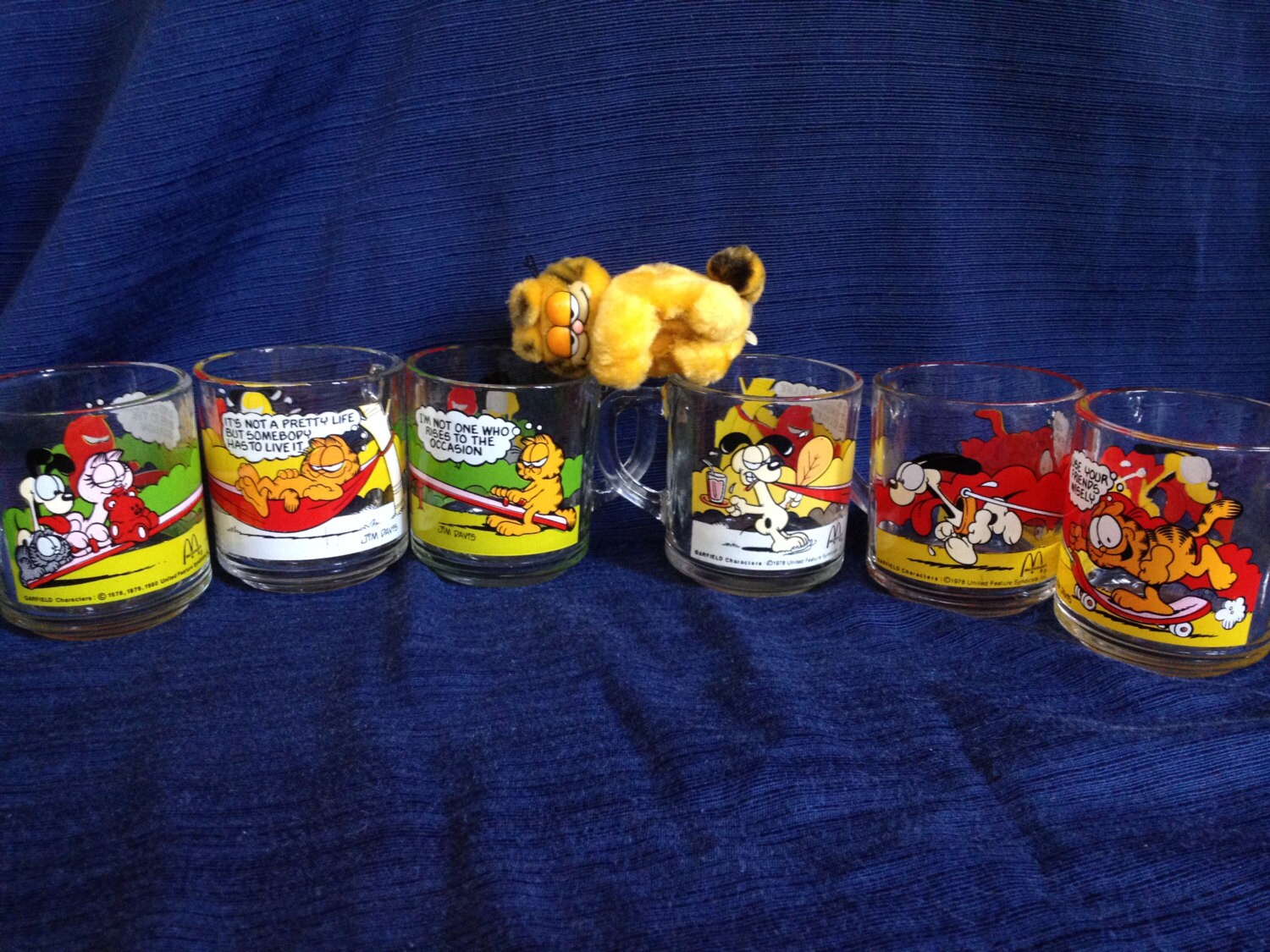 Garfield Nermal Arlene Book Puzzle Christmas Stitchery - Etsy