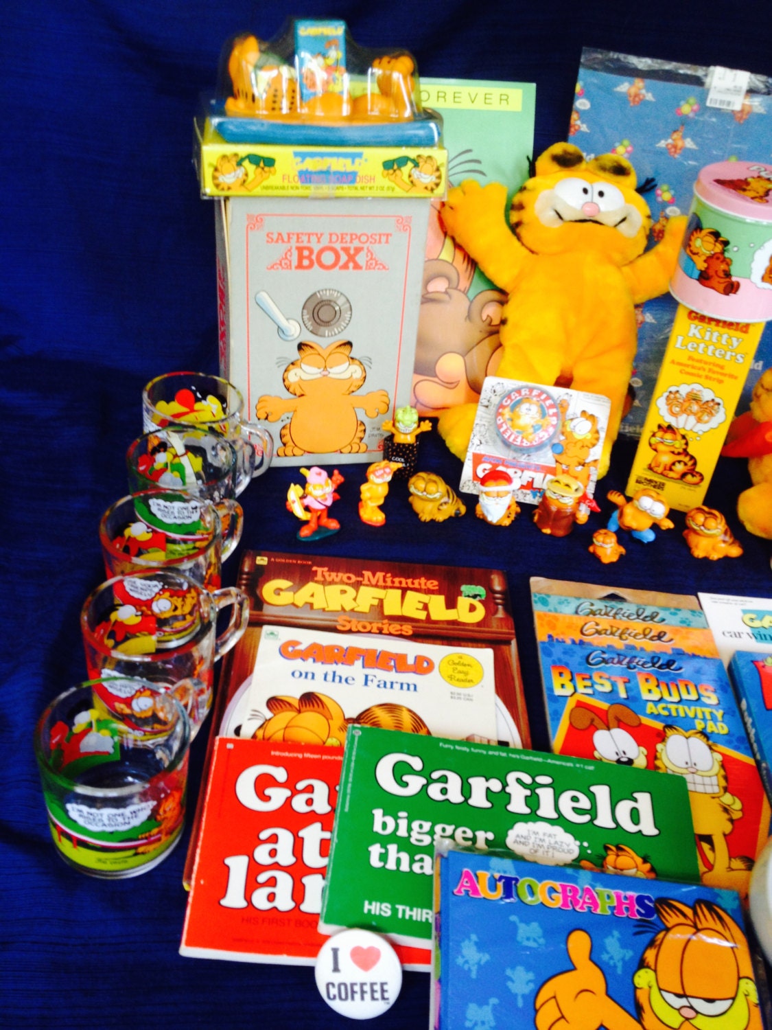 GARFIELD, School Folder, Book Cover, Dish, Figurines, Soap Dish, Memo ...