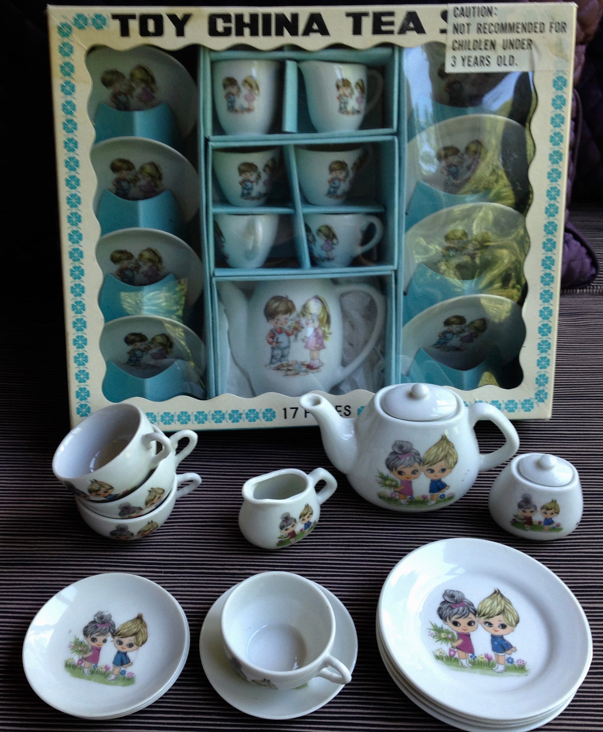 Toy China Tea Set, JAPAN, Boy & Girl, 1950's, Original Box, 17 Piece ...