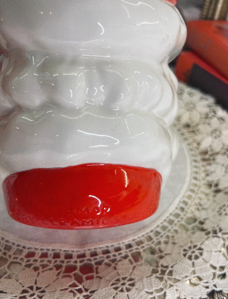 Vintage Jamar Mallory Winking Santa Pitcher – Ceramic Holiday Serveware ...