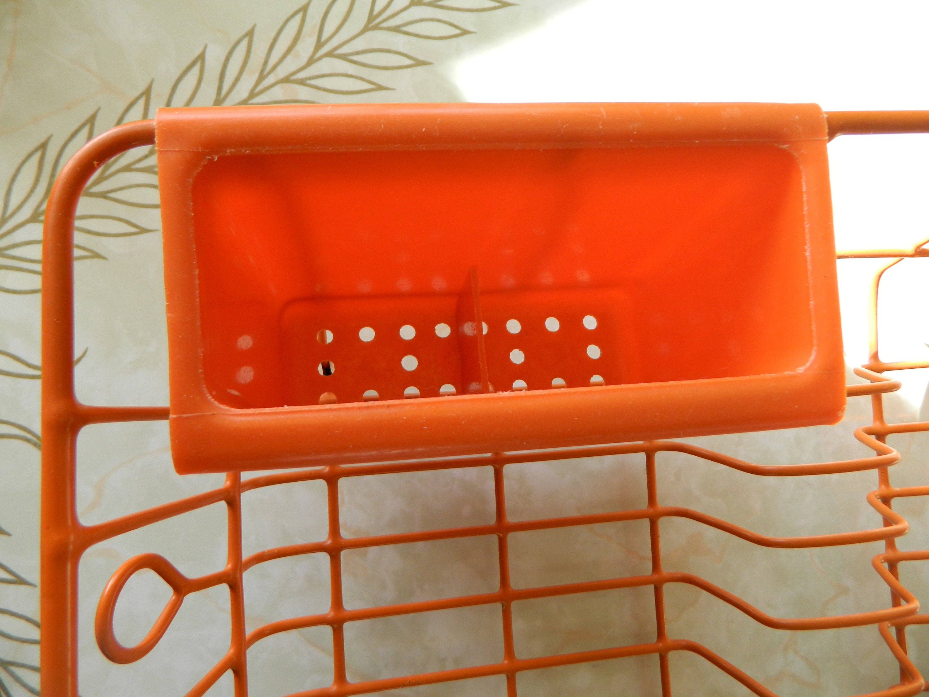Rubbermaid Dish Drainer for sale | Only 2 left at -70%