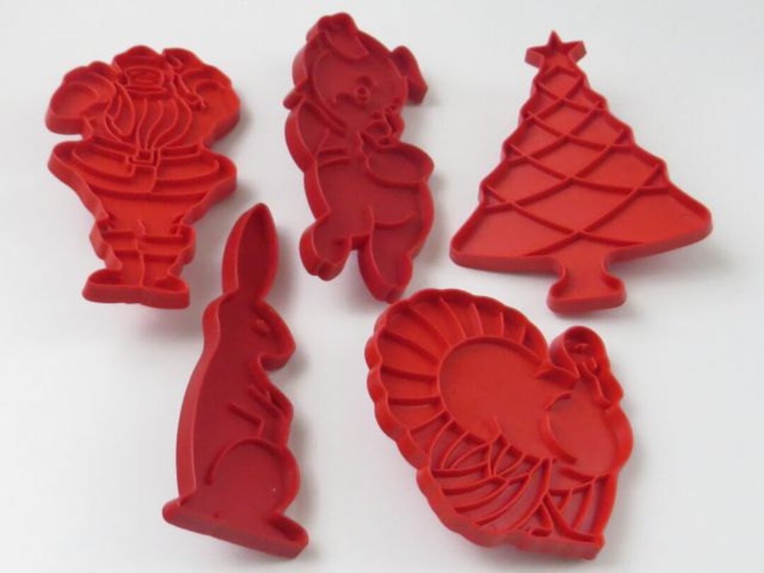 Vintage Tupperware Red Cookie Cutters MM053X - Etsy