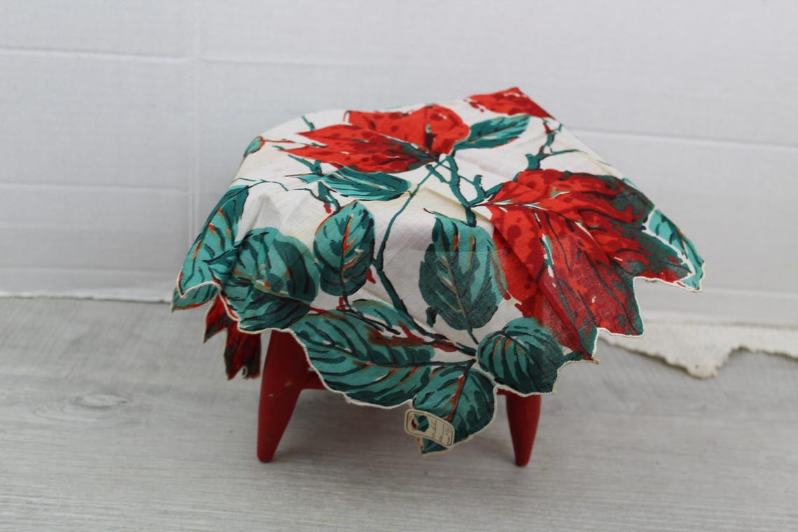 Handkerchief Vintage Christmas Colors Red Floral Green Leaves Original ...