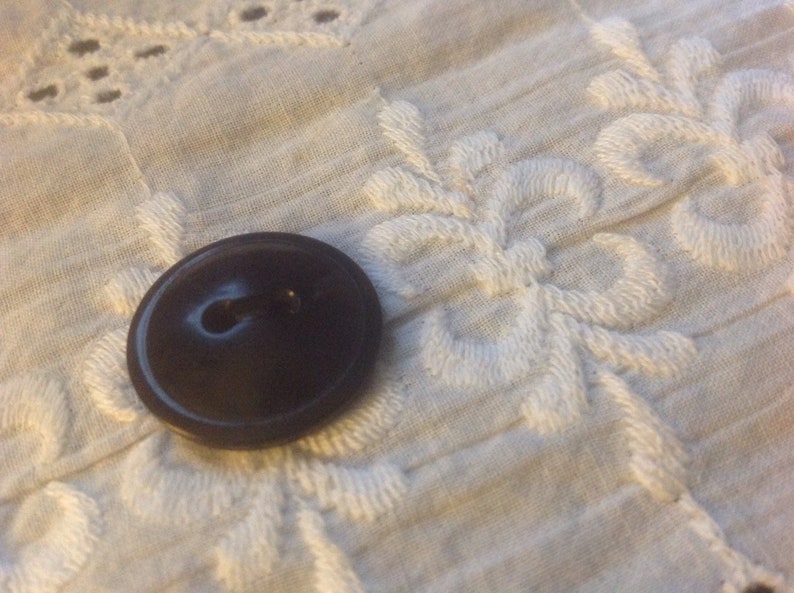 Vintage Button Canotex Black Plastic 2 Hole Medium Size 14/16" - Etsy