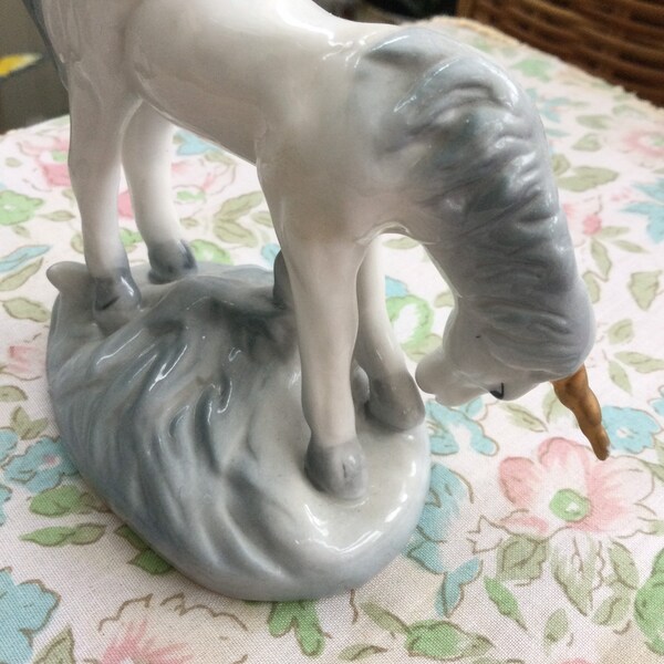 Shudehill Figurine - Etsy