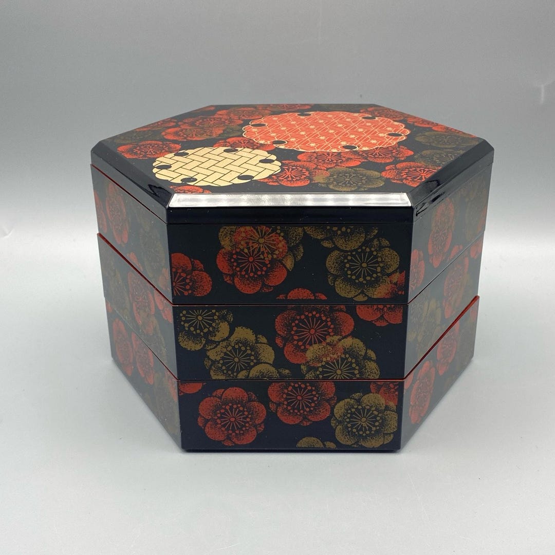 Vintage MMA Lacquerware Stacking Box Jewelry Bento Japan Metropolitan ...