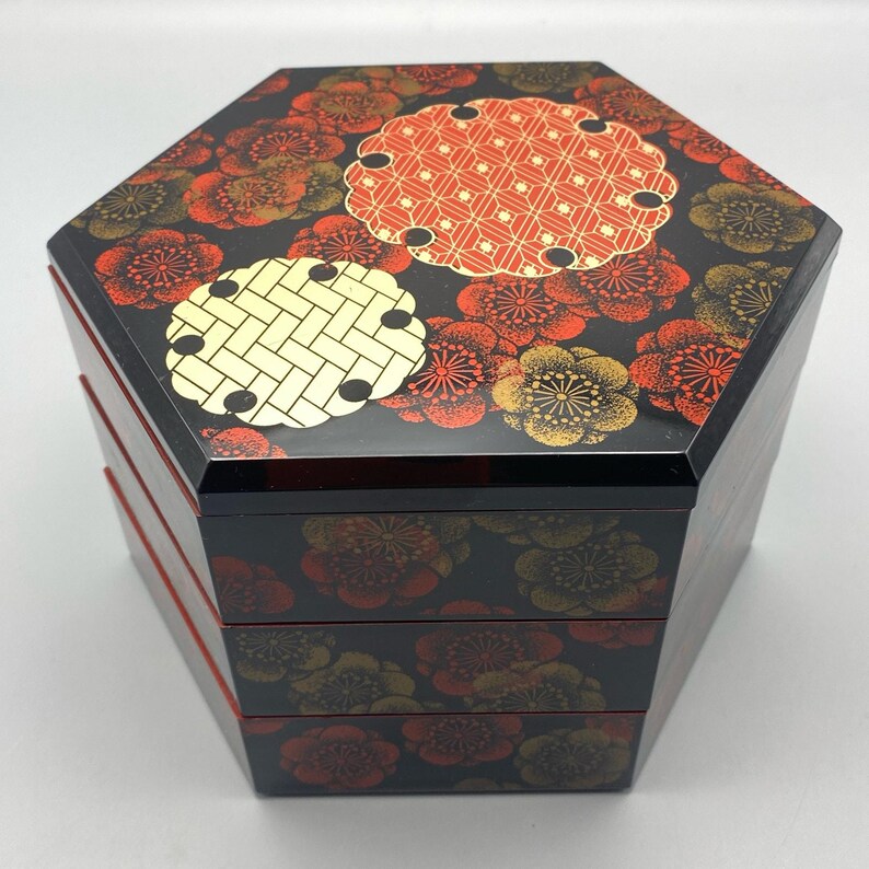 Vintage MMA Lacquerware Stacking Box Jewelry Bento Japan Metropolitan ...