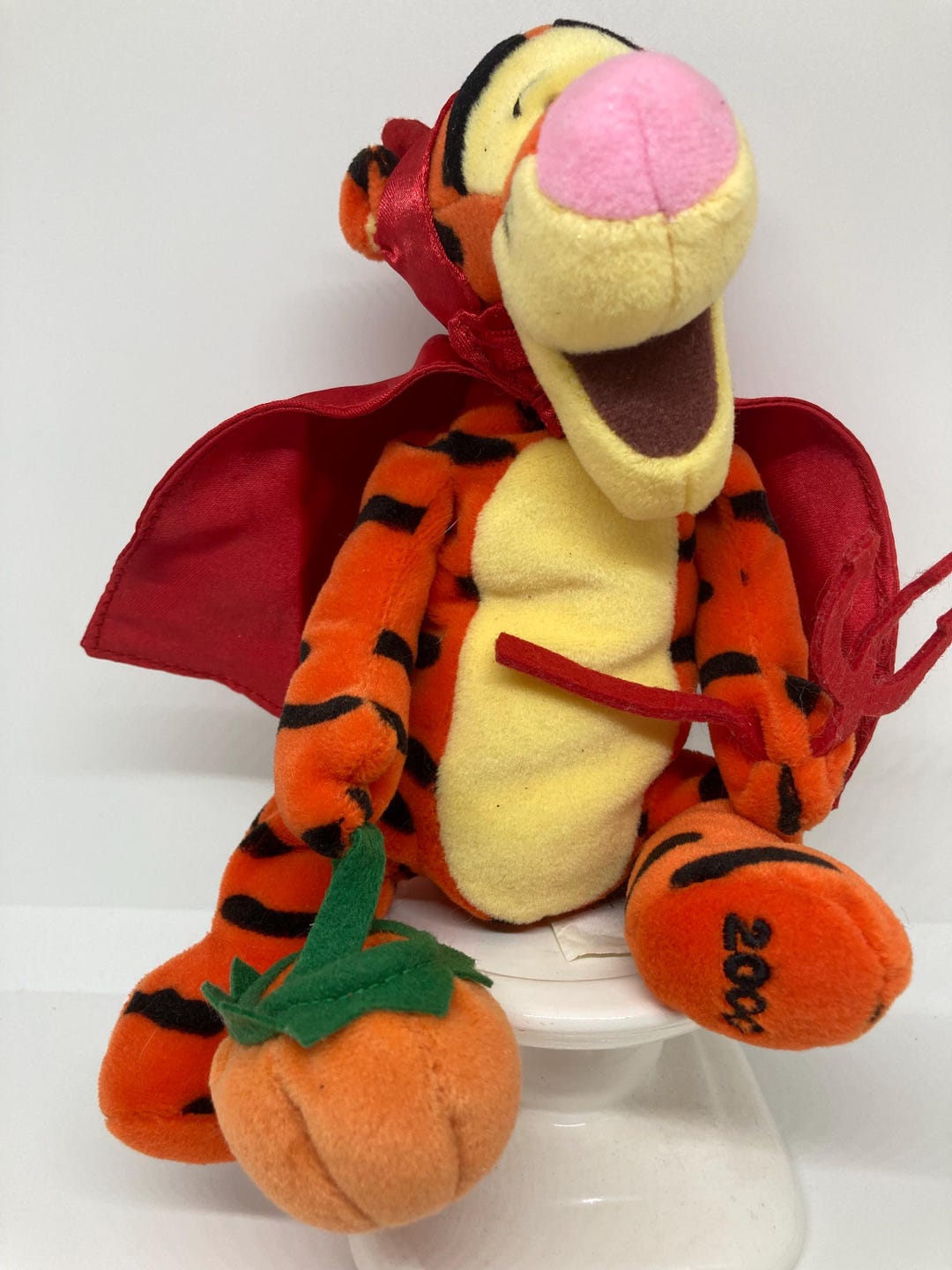 Disney Store Halloween Devil Tigger 9" 2000 Bean Bag Plush Tigger ...