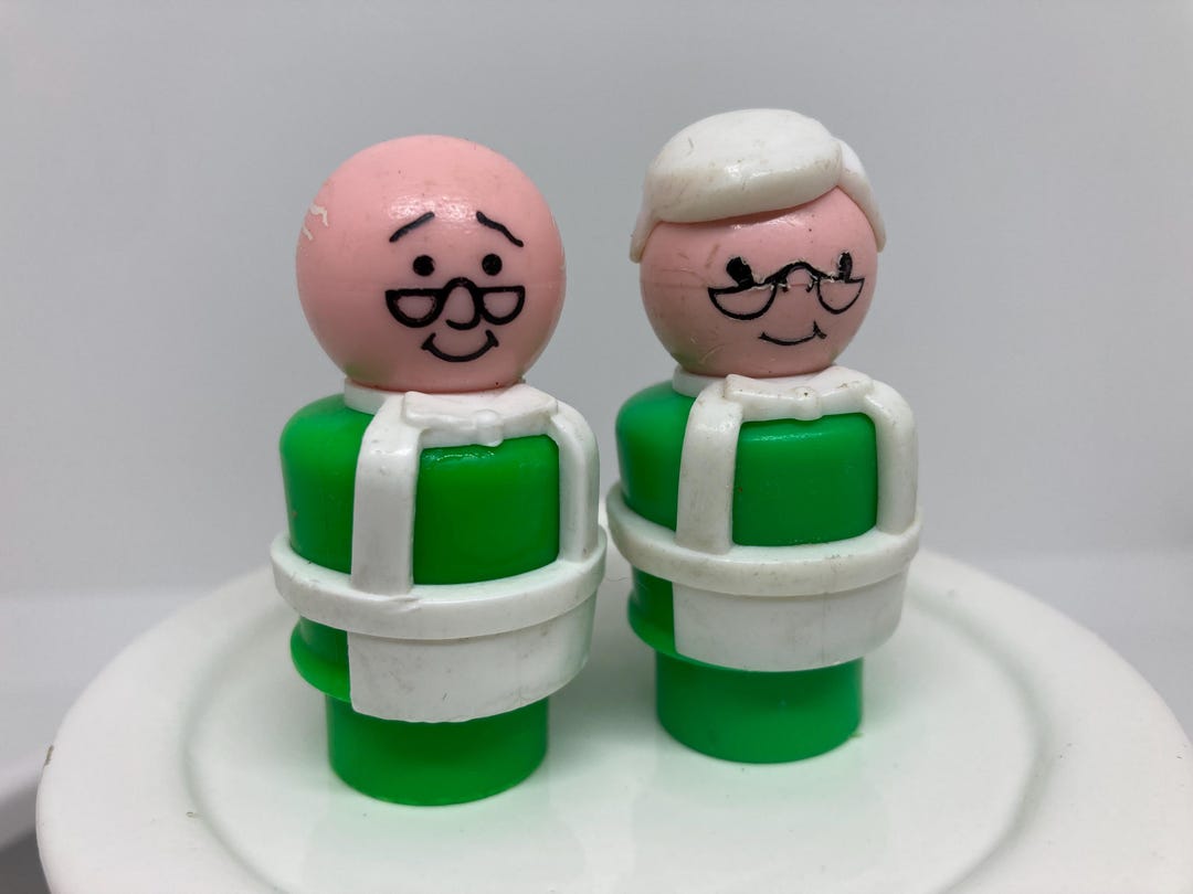Fisher Price Little People Seame Street Mr. and Mrs. Hooper Shopkeepers ...