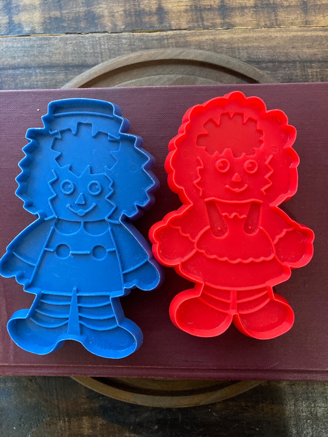 Cookie Cutters Raggedy Ann and Andy by Bob Merrill Co. for Hallmark - Etsy