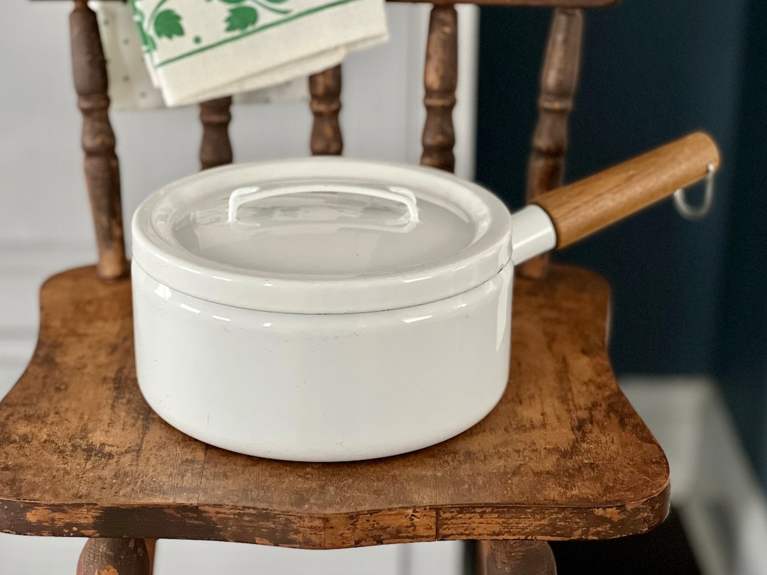 Vintage Enamelware Arabia Finel Sauce Pot With Lid, Seppo Mallat ...