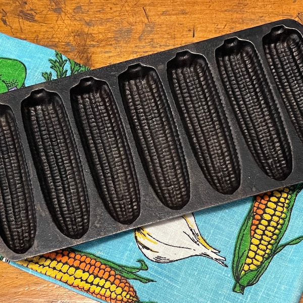 Cast Iron Cornbread Mold - Etsy