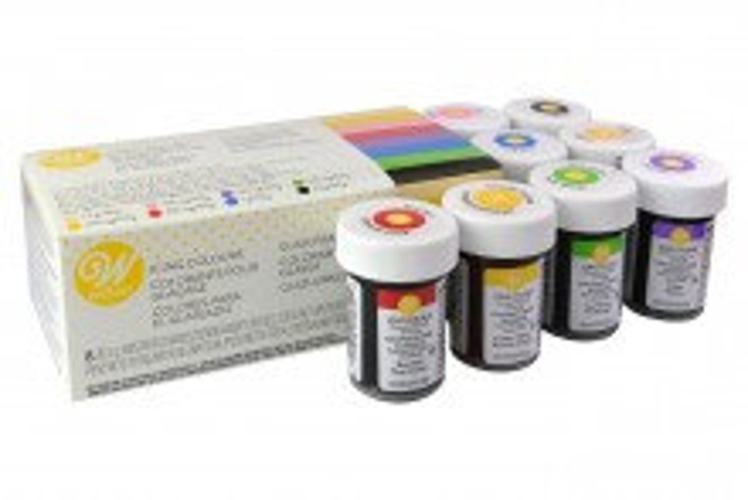 Wilton 8 Colour Icing Set - Etsy