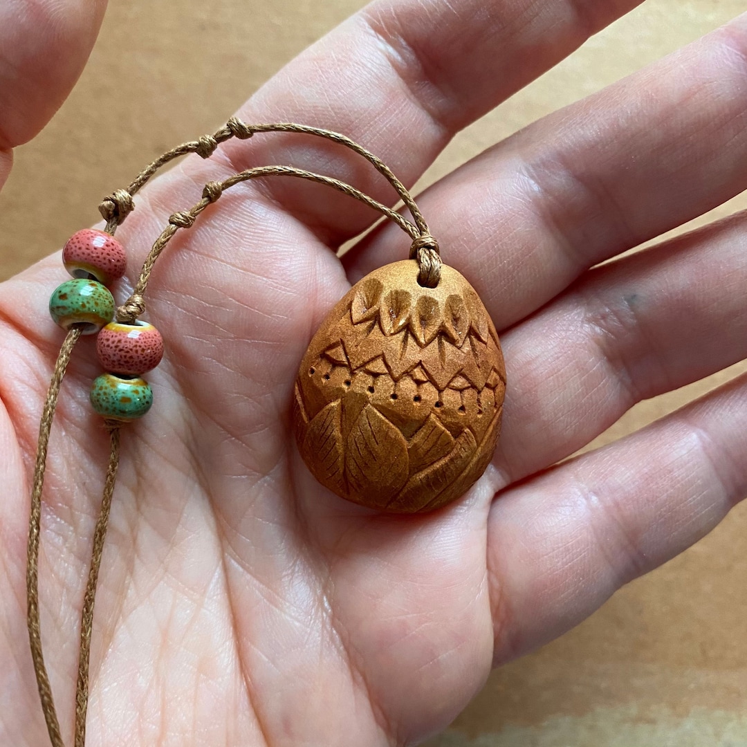 Hand Carved Avocado Stone Necklace, Natural Jewelry. Geometric Design ...
