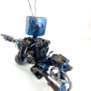 This Unique Sculpture Represents the Controller of Human Minds is ...