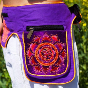 Beltbag Purple Aum - 7 Pockets, Strong Ziplocks, Size Adjustable With ...