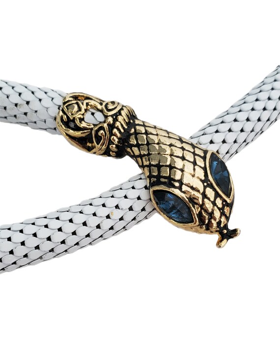 Vintage DL AULD SNAKE with Dark Blue Eyes Off White C… - Gem