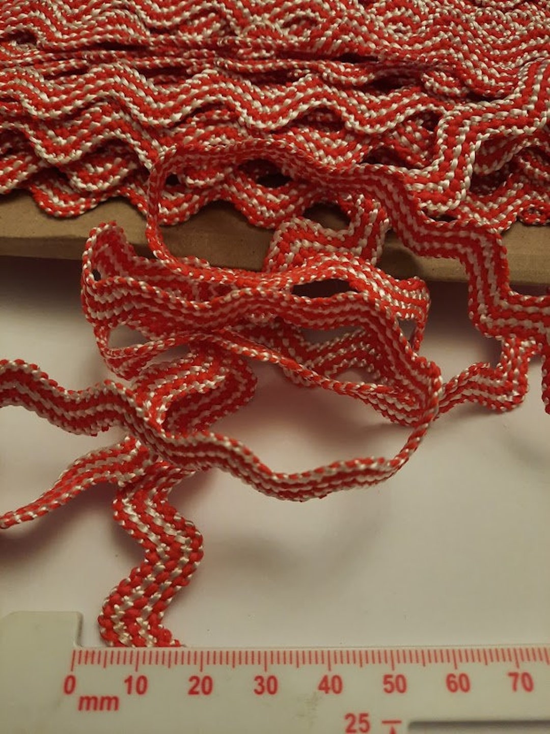 1m X 15mm Vintage Ric Rac Red and Ivory Braid Ribbon Trim Edging Tape ...