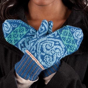 Celtic Medallion Mittens Digital Knitting Pattern PDF-- Fair Isle ...