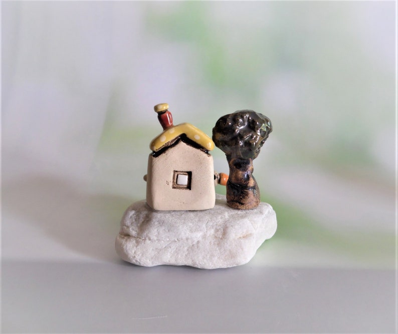 Miniature House Sculpture With a Bird and a Tree on a Quartz - Etsy