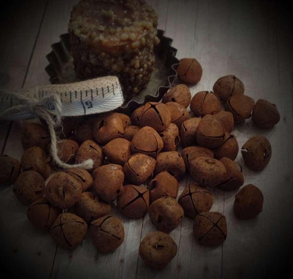 Rusty Jingle Bellsprimitive Rustic Farmhouse Christmas Decor | Etsy