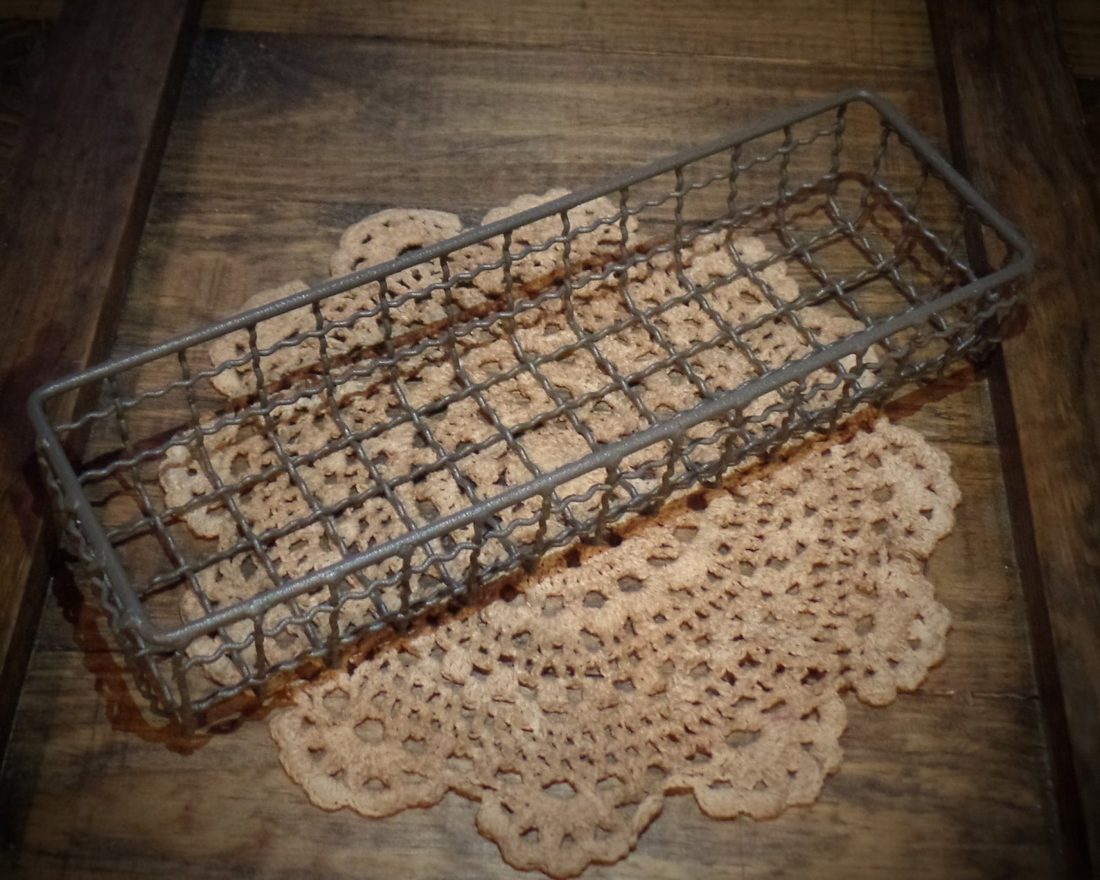 Adorable Antique Inspired Metal Wire Basket~vintage Wire Basket ...
