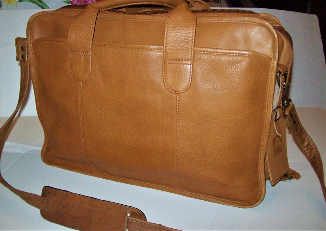 Briefcase, !laptop Carrier, Work From Home Complete! Genuine Leather ...